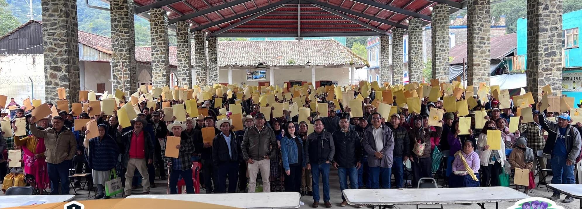 Gobierno municipal de Zontecomatlán acerca trámites agrarios - Cambio 33